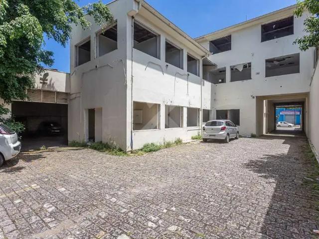 Prédio para Locação em Porto Alegre/RS Floresta