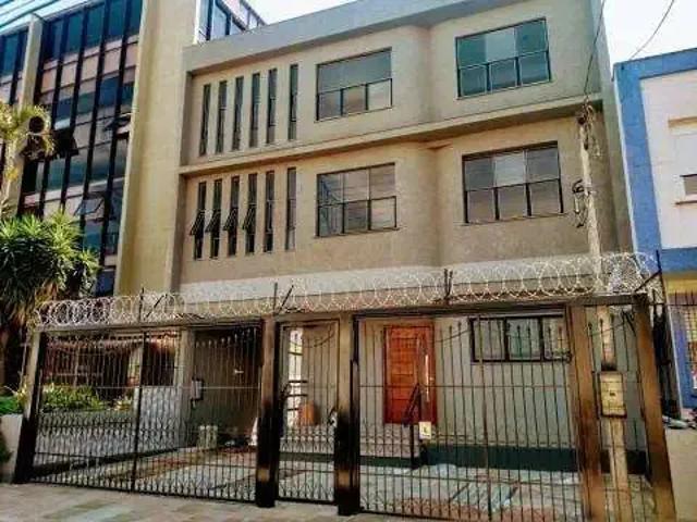 Prédio para Locação em Porto Alegre/RS Santana 8 Quartos