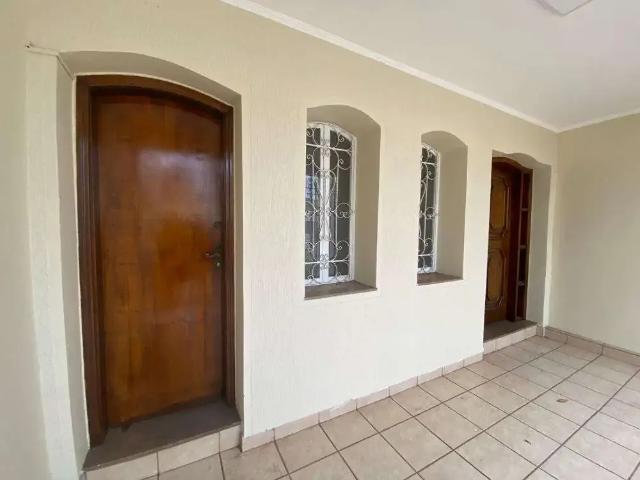 Prédio para Locação em Piracicaba/SP Centro 5 Quartos