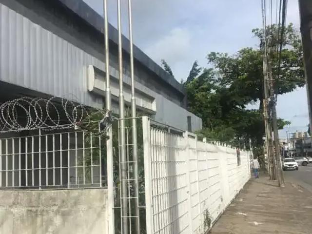 Prédio para Locação em Recife/PE Encruzilhada 1 Quartos