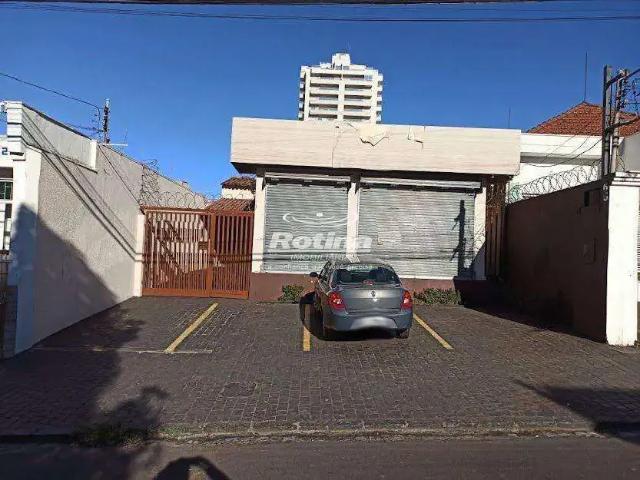 Prédio para Locação em Uberlândia/MG Martins