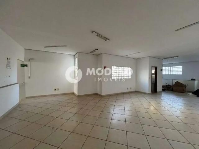 Prédio para Locação em Uberlândia/MG Martins