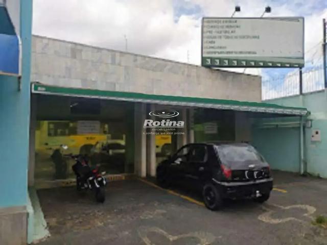 Prédio para Locação em Uberlândia/MG Nossa Senhora Aparecida