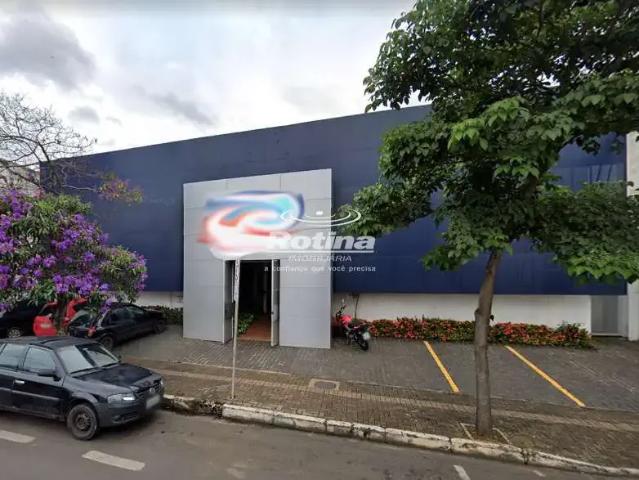 Prédio para Locação em Uberlândia/MG Centro