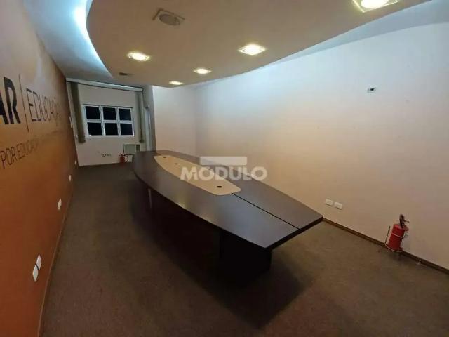 Prédio para Locação em Uberlândia/MG Centro