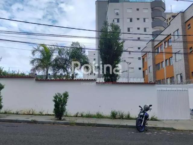 Prédio para Locação em Uberlândia/MG Saraiva