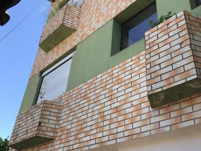 PRÉDIO RESIDENCIAL COM 03 APARTAMENTOS V. JARDIM