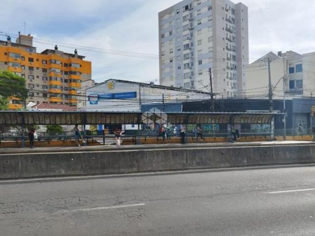 Prédio Residencial, Av. Protasio Alves, 556 em Porto Alegre RS