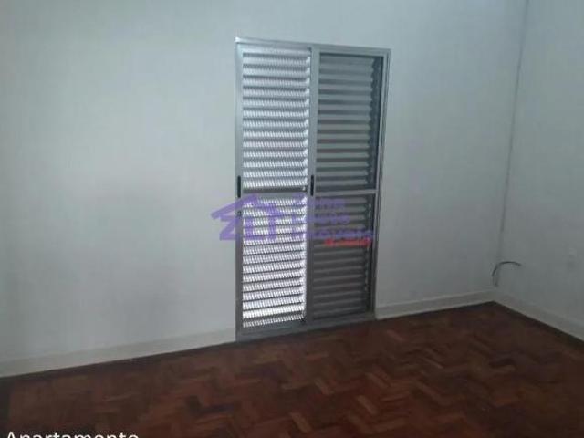 Prédio Residencial e Comercial