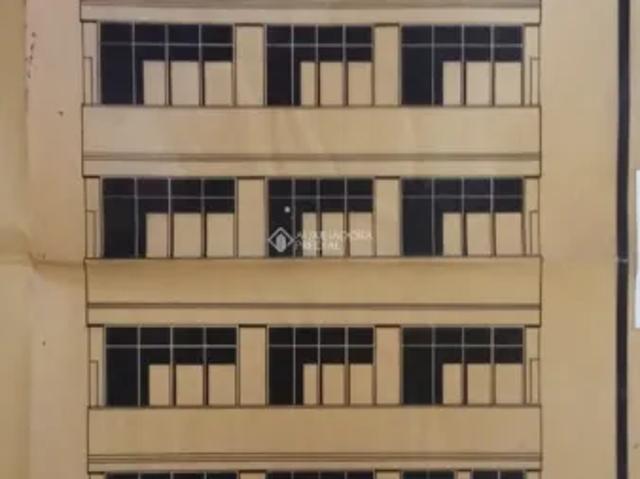 Prédio residencial e comercial na Av Farrapos