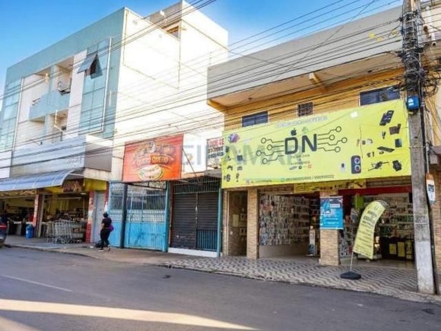 Prédio Residencial e Comercial na QS 11 Areal