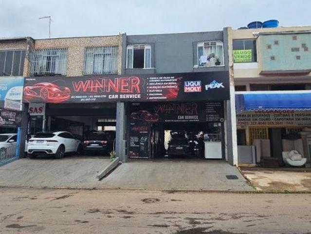PRÉDIO TODO COM UMA LOJA E DOIS APARTAMENTOS 704 NORTE