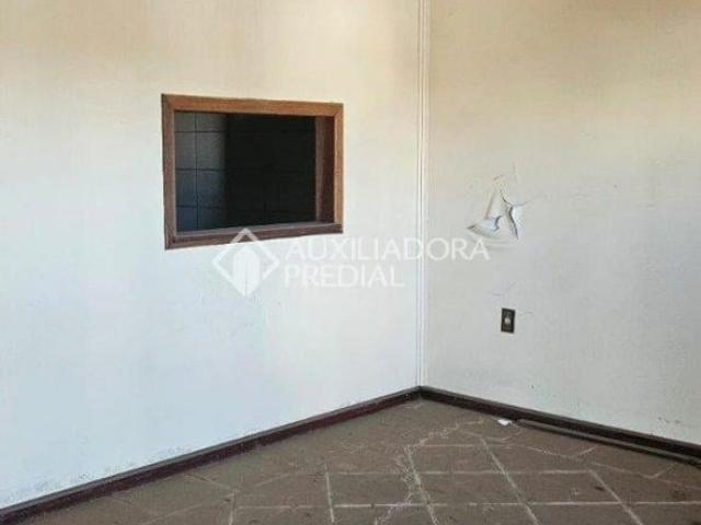 Prédio versátil com loja e dois apartamentos ideal para comércio e moradia no coração de Canoas