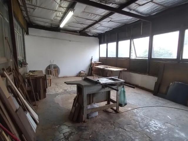 Prédio/Edifício inteiro para venda com 213 metros quadrados com 6 quartos
