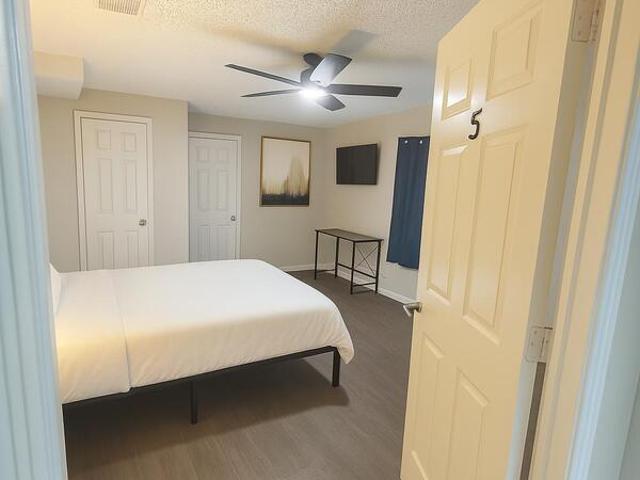 Premier Management | Upgraded Furniture | All Inclusive Co Living Rooms Near Downtown Houston