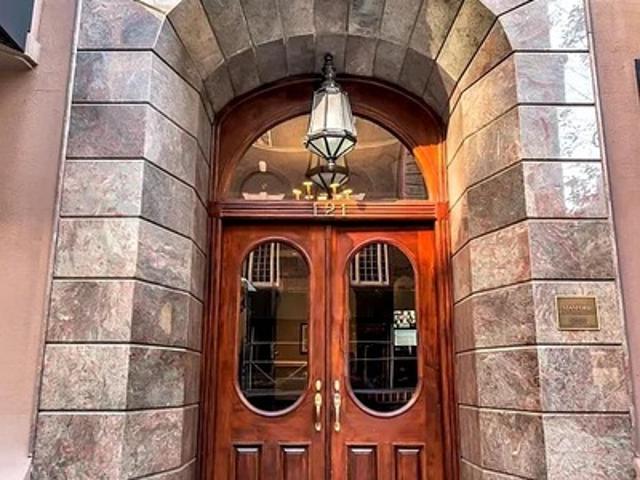 Premier Apartment in Midtown Manhattan!