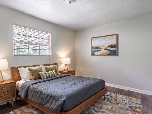 Premier Club Living Apartments in Union City, GA | Spacious Pet 1 Bedroom Apartment for Rent at 5100 Highpoint Rd, Union City, GA 30291