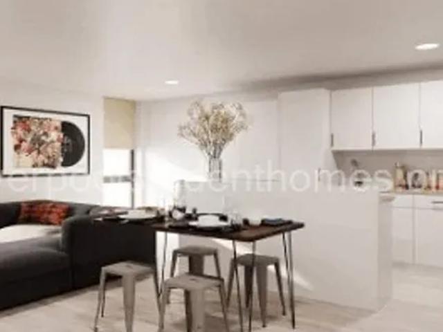 Premier Inn, 4 Bolton Street, Liverpool, L3 5LX, United Kingdom | Room for rent #120238757 | Rentberry