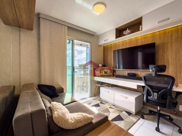 PREMIER 1 QUARTO VARANDA SEMIMOBILIADO VAGA LAZER COMPLETO ASA NORTE