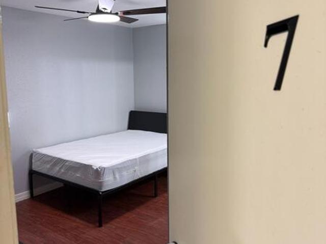 Premium Co Living Close to Med Center & NRG • TVs in Every Room • Fiber WiFi • Great Amenities
