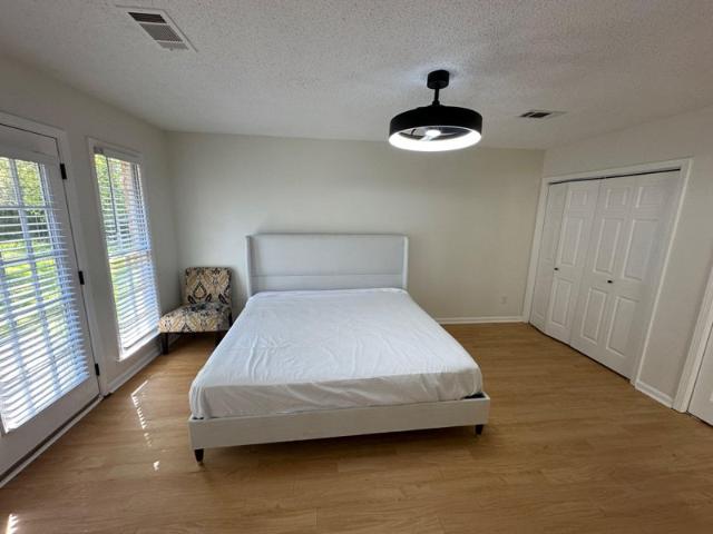 Premium Furnished Rooms Near Downtown | Smart TVs