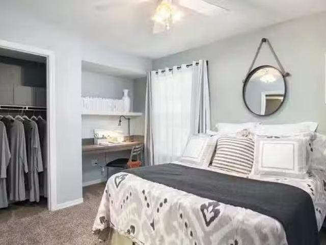 Premium Room in 4 Bedroom 4 Bathroom