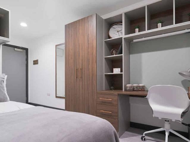 Premium Studio