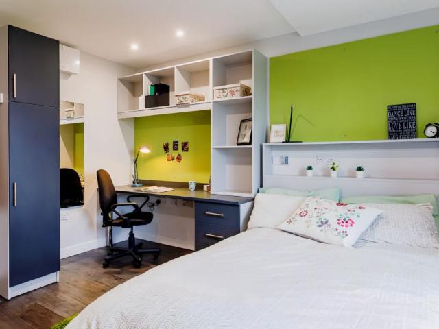 Premium Studio