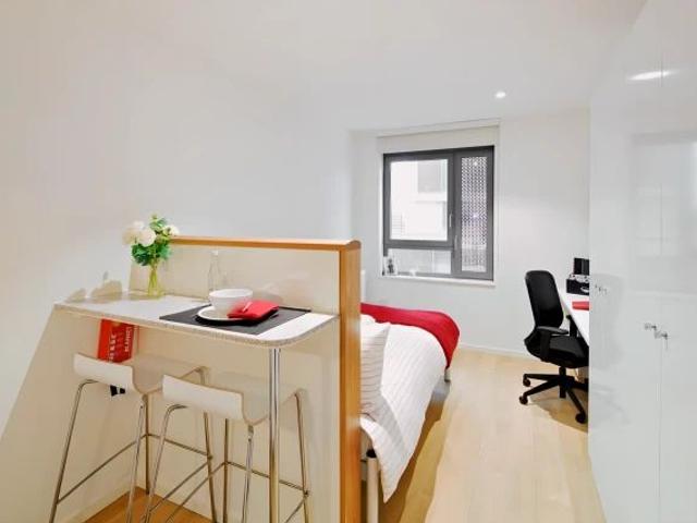 Premium Studio Upper Floor