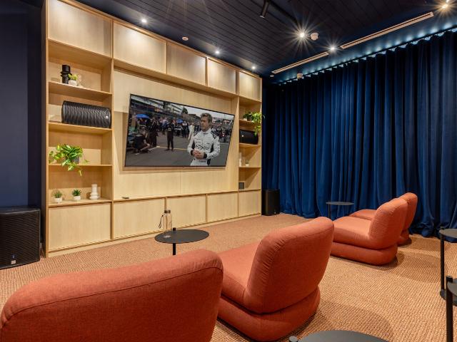 Premium Studio, at Venti House