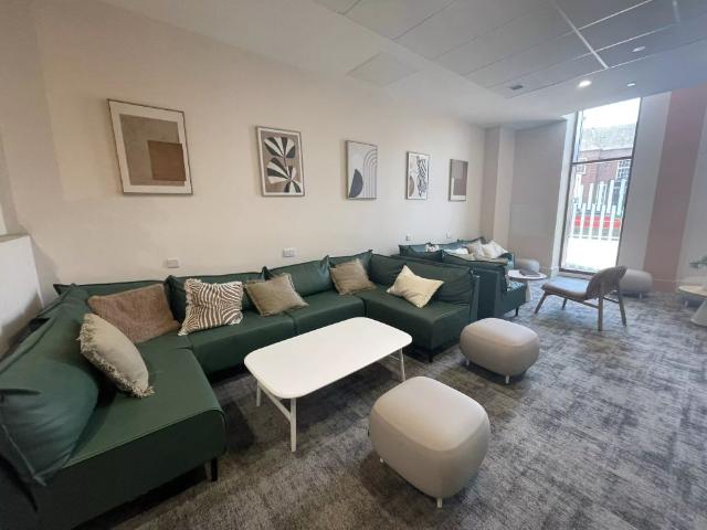 Premium Studio Floors 13 25