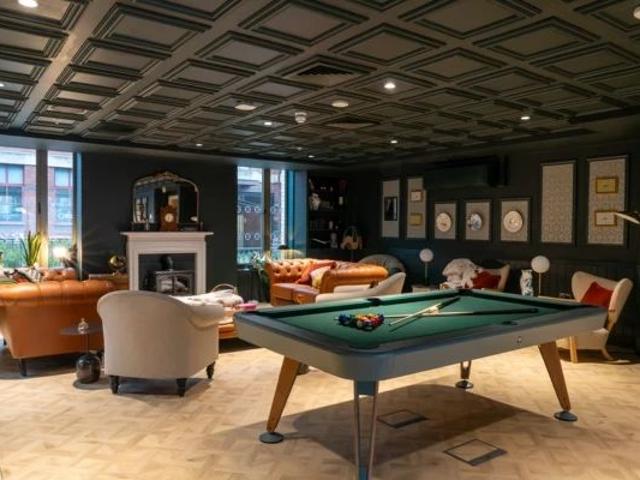 Premium Studio Standard Floors