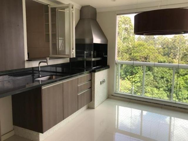 Premium Tamboré