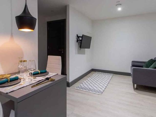 Premium 2 Bed Apartment