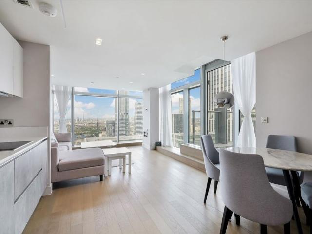 Premium 2 bedroom apartment to rent in Pan Peninsula Square, E14