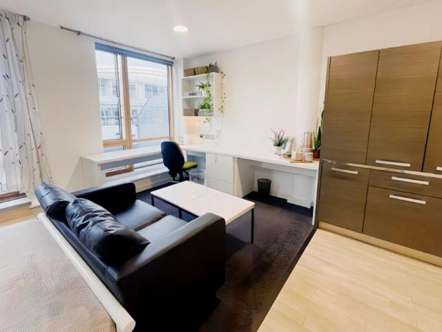 Premium 3 Penthouse Terrace