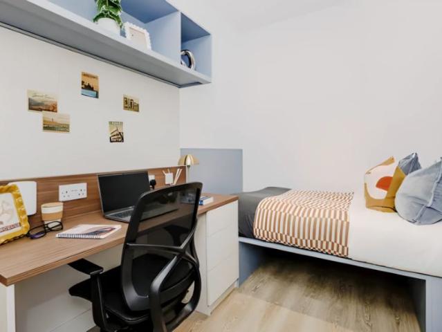 Premium 5 Bed Ensuite