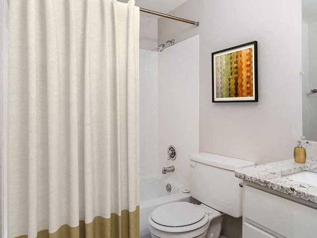 Prentiss Creek at Downers Grove Apartments 2 Bedroom Apartment for Rent at 2110 Prentiss Dr, Downers Grove, IL 60516