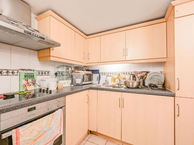 Prescot Street, Aldgate, London E1, 1 bed flat to rent, £2,145 pcm | PrimeLocation