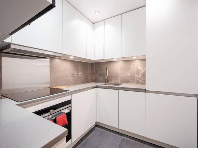 Prescot Street, City, London E1, 1 bed flat to rent, £3,450 pcm | PrimeLocation