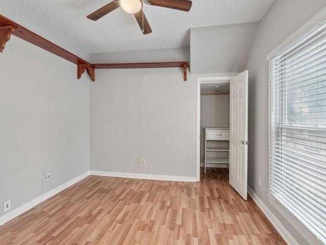 Preservation Square 1 Bedroom Apartment for Rent at 904 W 21st St, Austin, TX 78705 West University