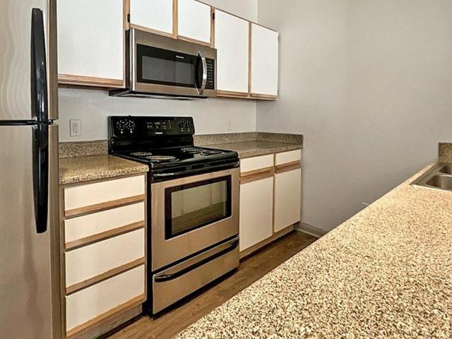 Preserve at Baytown 1 Bedroom Apartment for Rent at 2100 W Baker Rd, Baytown, TX 77521