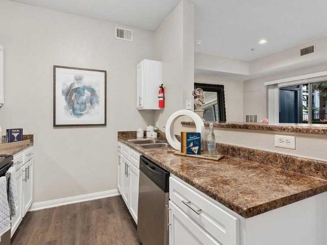 Preserve at Baytown 2 Bedroom Apartment for Rent at 2100 W Baker Rd, Baytown, TX 77521