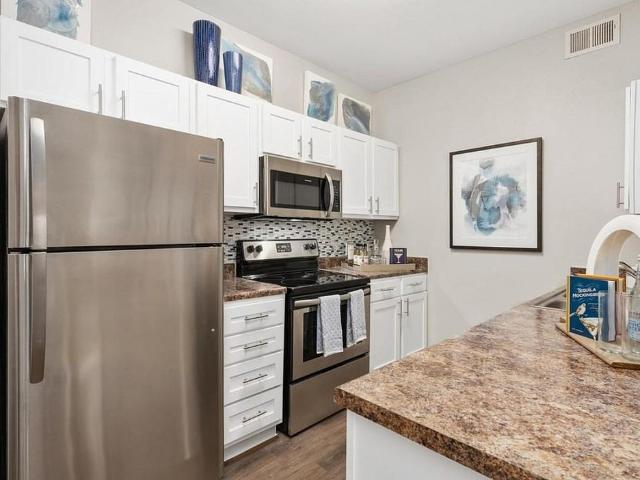 Preserve at Baytown 2 Bedroom Apartment for Rent at 2100 W Baker Rd, Baytown, TX 77521
