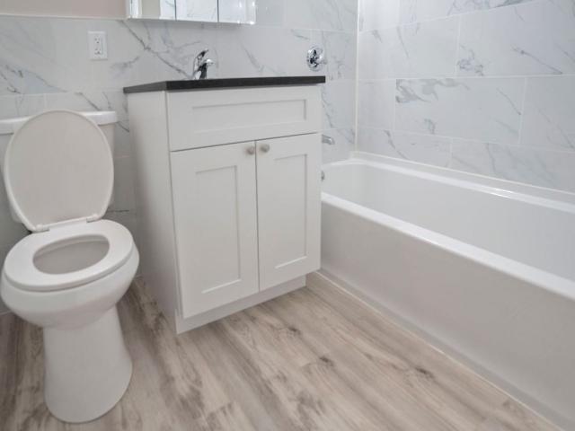 Presidential Estates 2 Bedroom Apartment for Rent at 1020 Southern Artery, Quincy, MA 02169 Quincy Point