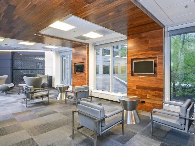 Presidential Towers Studio Apartment for Rent at 555 W Madison St, Chicago, IL 60661 Near West Side