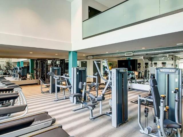 Preston at Biltmore 2 Bedroom Apartment for Rent at 2323 E Highland Ave, Phoenix, AZ 85016