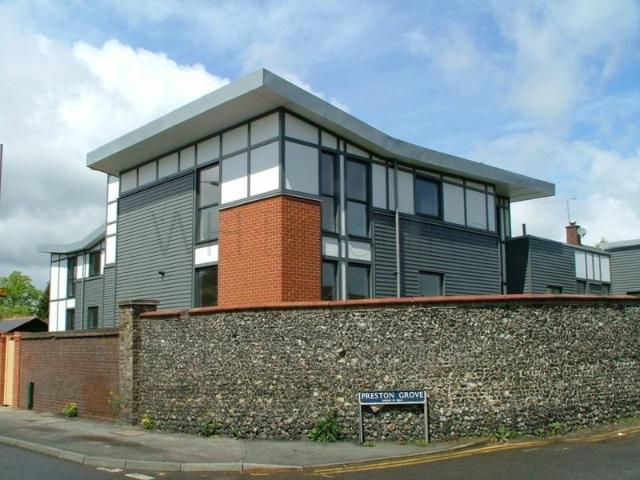 Preston Grove, Faversham ME13 2 bed flat to rent £1,150 pcm £265 pw