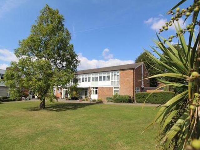 Preston House, Gorringe Avenue, 1 Bedroom Retirement
