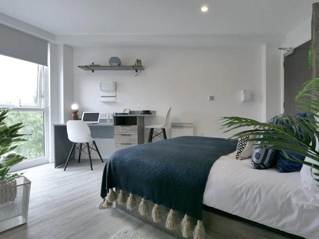 Preston, Lancashire PR1, Studio to rent, £758 pppm | PrimeLocation
